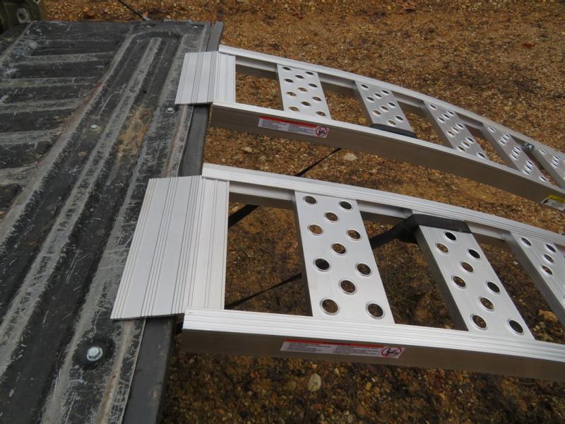 Kobalt 0.93-ft x 7.53-ft 1500-lb Capacity Arched Folding Loading Ramp ...