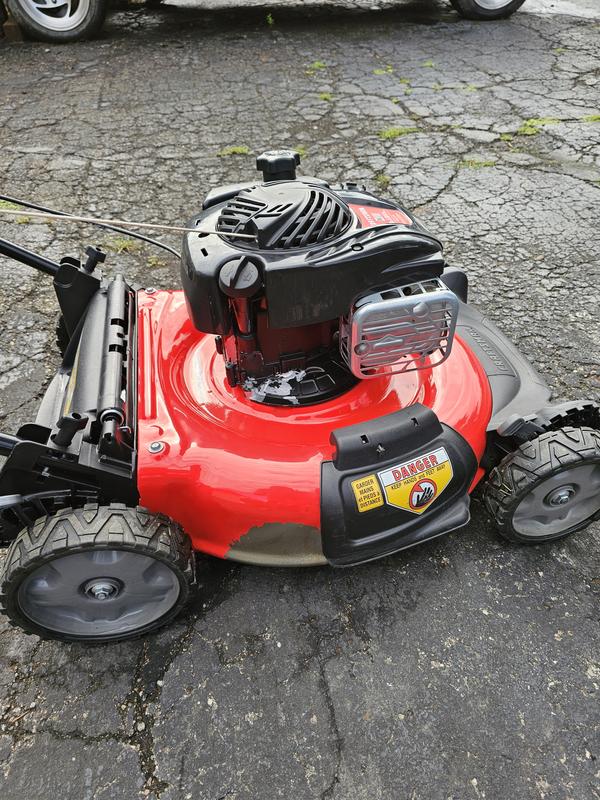 CRAFTSMAN M110 21-in Gas Push Lawn Mower with 140-cc Briggs and ...