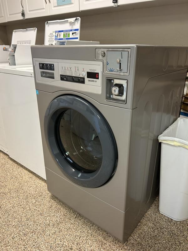 Crossover 3.5-cu ft Coin-Operated High Efficiency Front Load Commercial ...