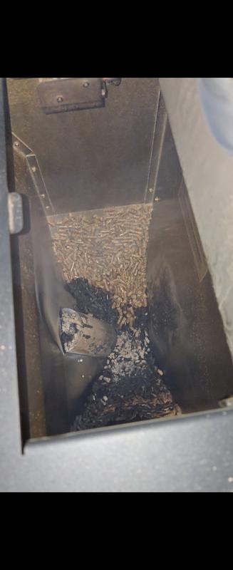 Master Forge 1200-sq ft Pellet Stove with 30-lb Hopper (EPA Approved ...