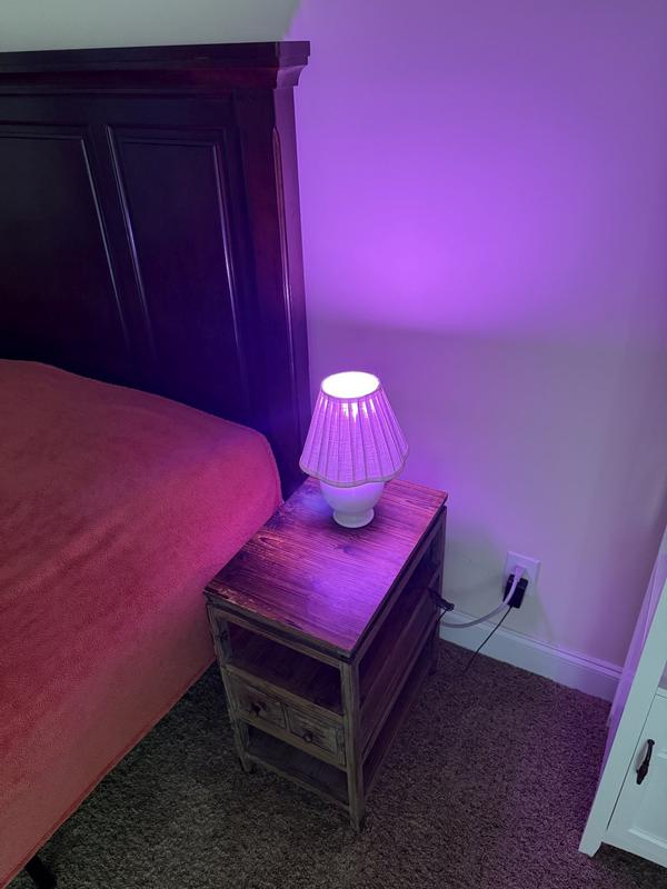 Philips Hue Hue Essentials Matter Certified 60 -Watt EQ A19 Color ...