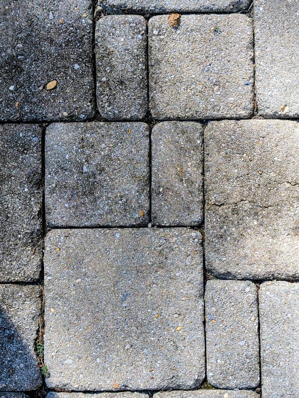 Shop Pavestone RumbleStone No-Cut 100" 90 Degree Planter at Lowes.com