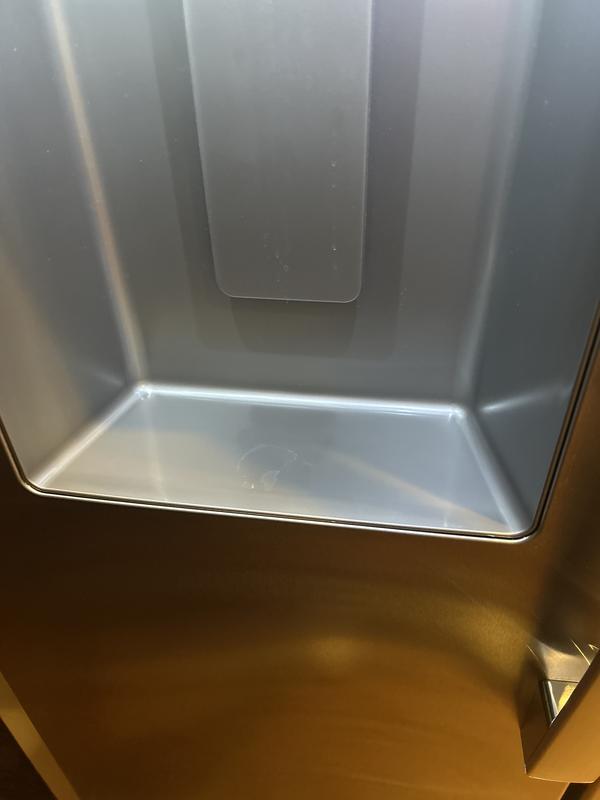 GE 27.7-cu ft Standard-Depth 36-in Wide Side-by-Side Refrigerator Smart ...