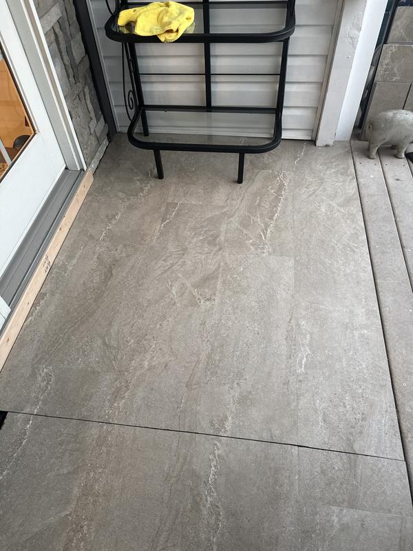 STAINMASTER Sandstone Brown Stone Look 12-mil x 12-in W x 24-in L ...