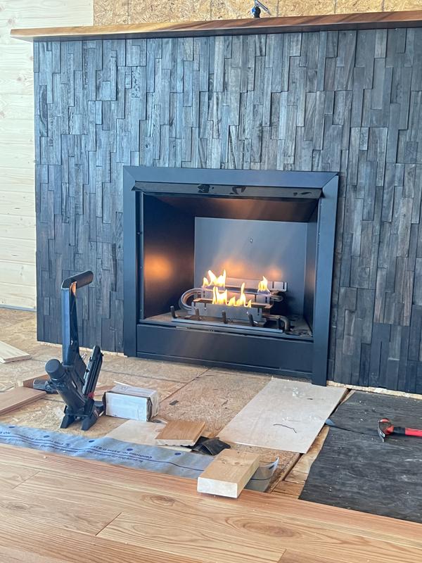 American Olean Woodstory Natural Oak 6-in x 36-in Glazed Porcelain Wood ...