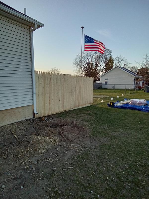 6-ft x 8-ft Spruce Stockade Privacy Stockade Fence Panel in the Wood ...