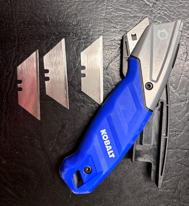Kobalt Heavy Duty Fixed 3/4-in 3-Blade Box Cutter Utility Knife with On ...