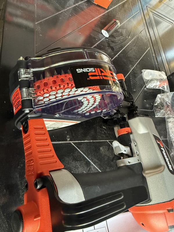 Paslode tetraGRIP 1-1/8-in Pneumatic Siding Nailer 515400 at Lowes.com