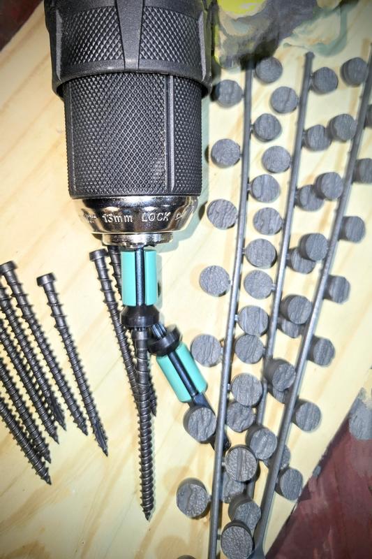 Trex Hideaway 1 Millimeters Clam Shell Hidden Deck Fastener 180 Square ...