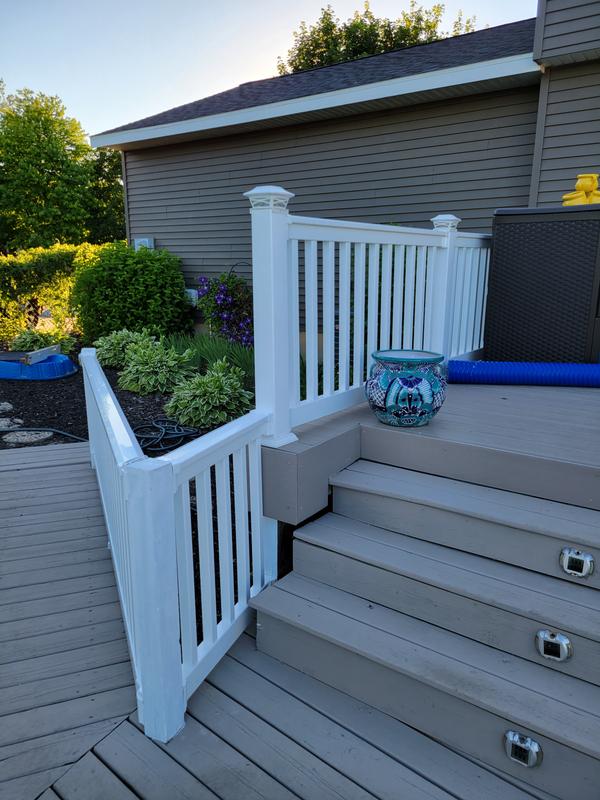 Freedom Lincoln White Vinyl Angle adapter in the Deck Connectors ...