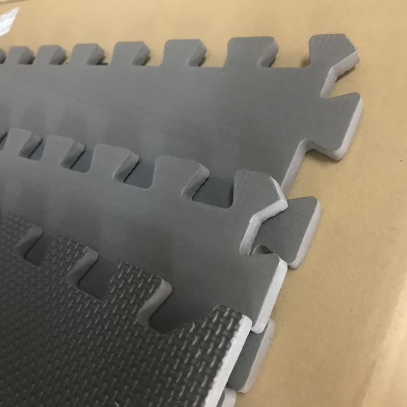 Stalwart 2-ft x 2-ft Interlocking Gray Foam Square Indoor Utility Mat ...