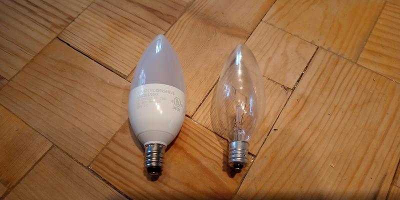 Simply Conserve Eco-Efficient Candelabra 40 -Watt EQ B11 Warm white ...