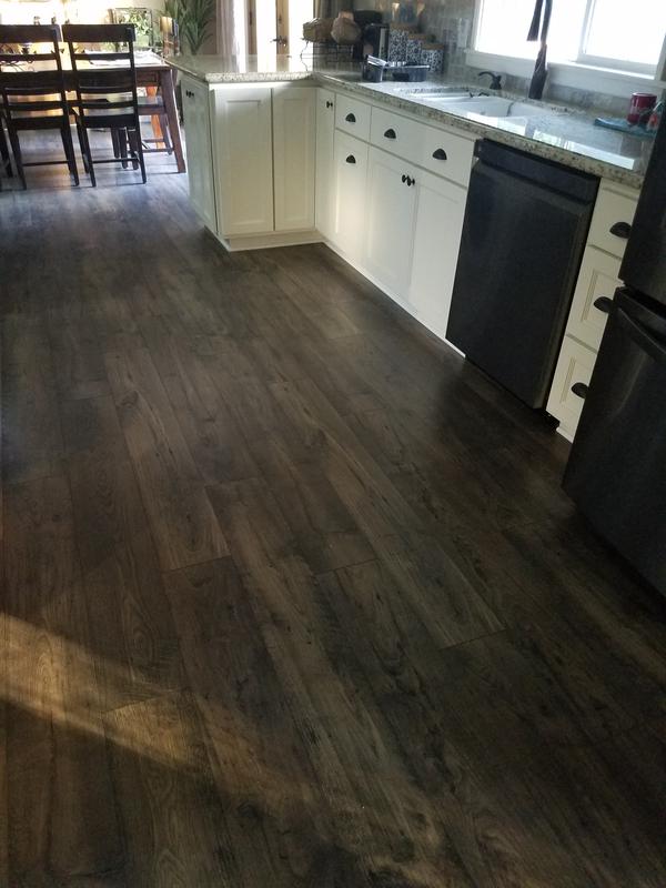 Pergo Portfolio + WetProtect Rustic Smoked Chestnut 10-mm T x 7-1/2-in ...