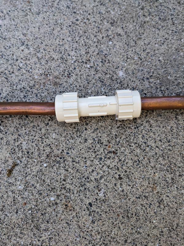 RELIABILT 3/4-in CPVC Compression Coupling 53-43-34-34RB at Lowes.com