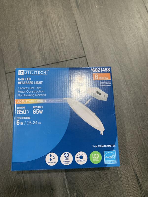 Utilitech White 6-in 850 -Lumens Switchable white Round Dimmable LED Canless Wet rated Recessed ...