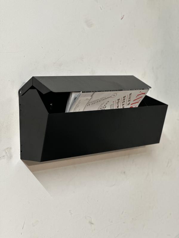 RELIABILT Wall Mount Black Metal Standard Mailbox 07-2979 at Lowes.com