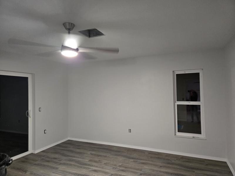 VACZON 52-in Matte Black Integrated LED Indoor Ceiling Fan with Light ...