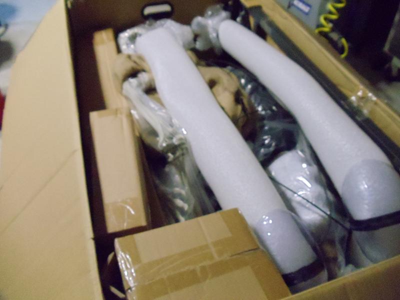 Haunted Living 12-ft Talking LED Bone Collector Animatronic 61179 at ...