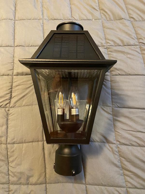 allen + roth Solar Lamp 17.32-in H Black Solar LED Pier-mounted Light ...