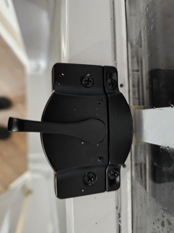Franklin Brass 2-1/5-in Gold Zinc Sliding Window Sash Lock in the ...