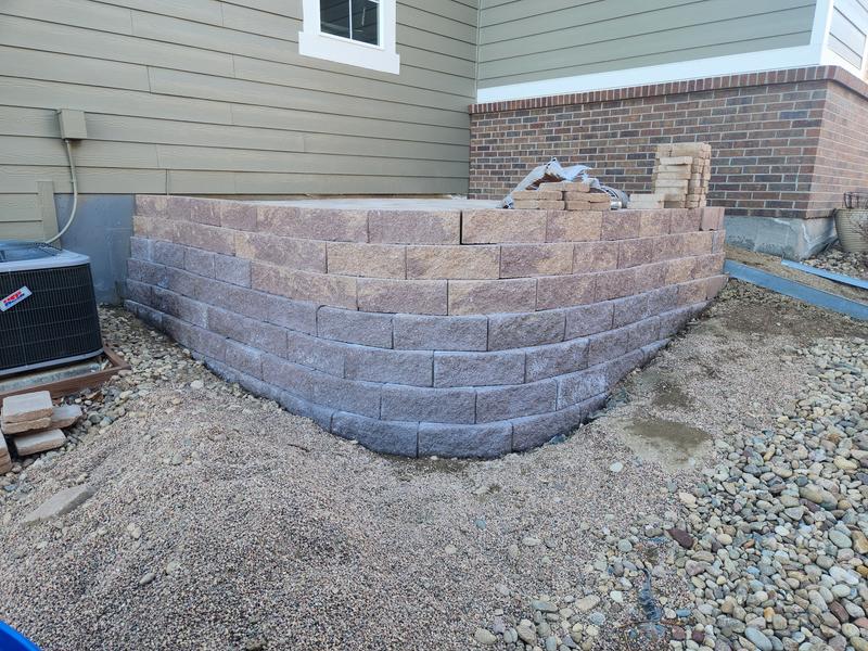 Pavestone 6-in H x 16-in L x 10-in D Tan/Brown Concrete Retaining wall ...
