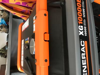 Generac Xg 10000-Watt Gasoline Portable Generator with Engine at Lowes.com