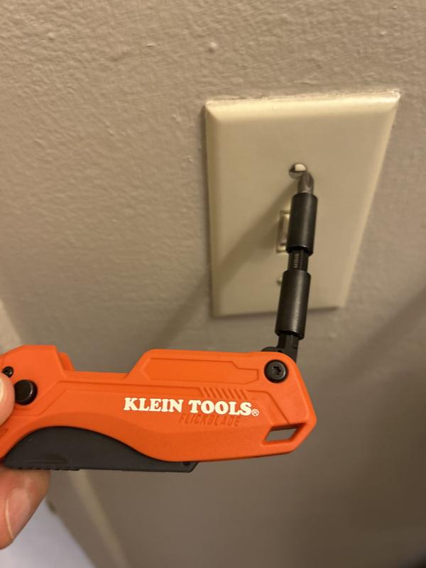 Klein Tools Folding Utility Knife with Driver 3/4-in 1-Blade Folding ...