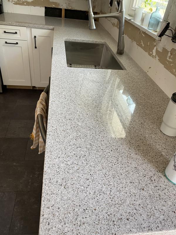 allen + roth Beton Quartz Off-white Kitchen Countertop SAMPLE (4-in x 4 ...