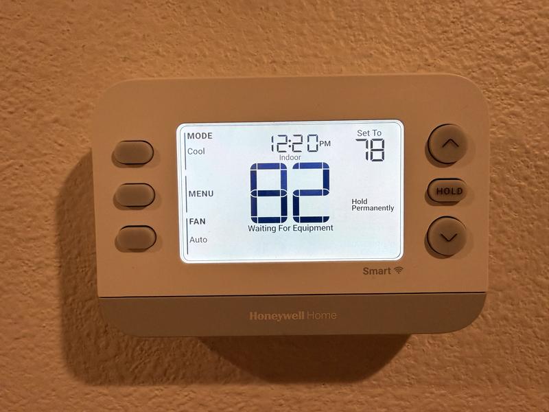Honeywell Home White Smart Compatible Thermostat with Wi-Fi ...