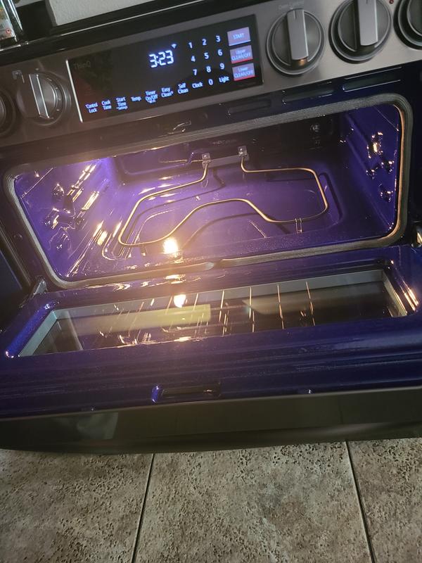 LG 30-in Glass Top 5 burners 4.3-cu ft / 3-cu ft Convection Oven Slide ...