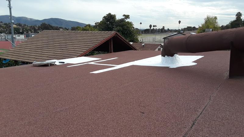 AMES Maximum-Stretch 1-gallon White Elastomeric Reflective Roof Coating ...