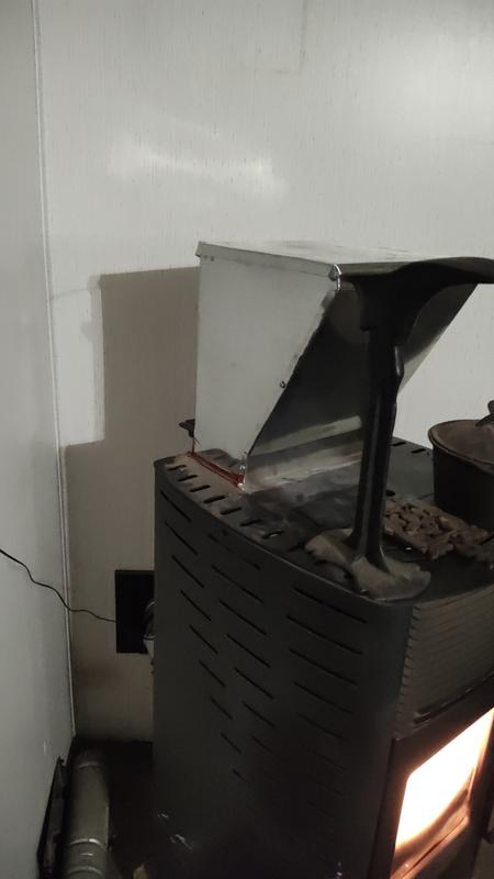 Master Forge 1200-sq ft Pellet Stove with 30-lb Hopper (EPA Approved ...