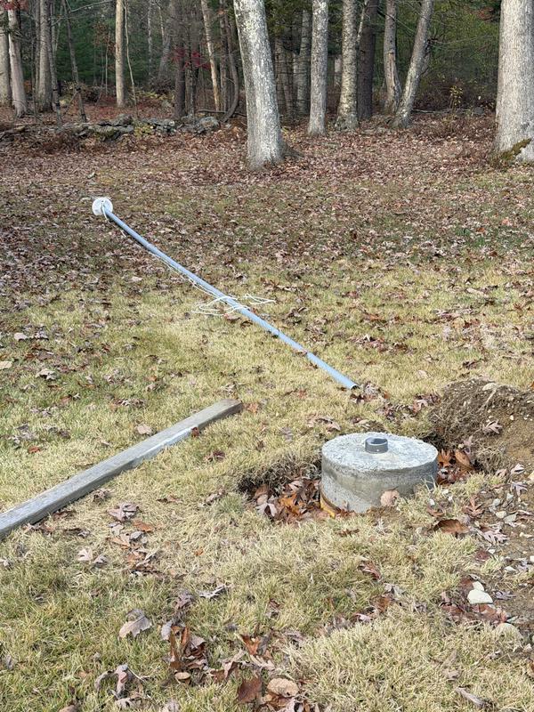 QUIKRETE 12-in x 48-in Concrete Form Tube in the Concrete Forms ...