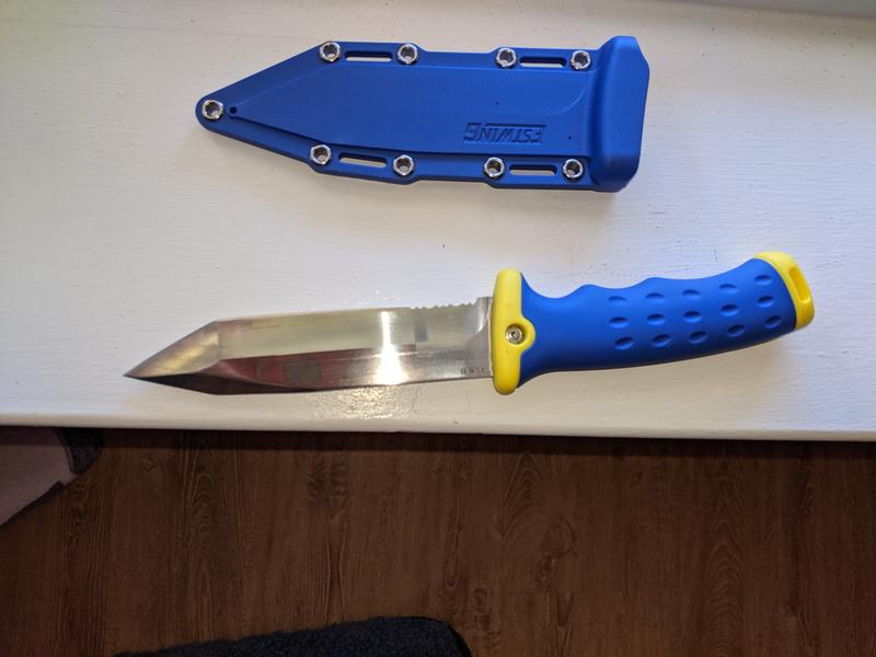 Estwing Hunting and Tactical Serrated 1 -Blade Utility Knife at Lowes.com