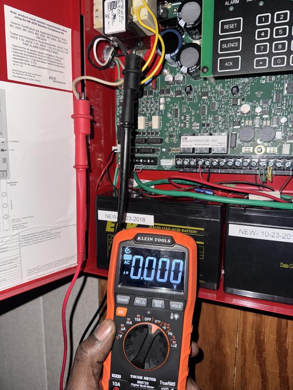 Klein Tools Multi-m Lcd Display Multimeter 10 Amp 1000-Volt MM720 at ...