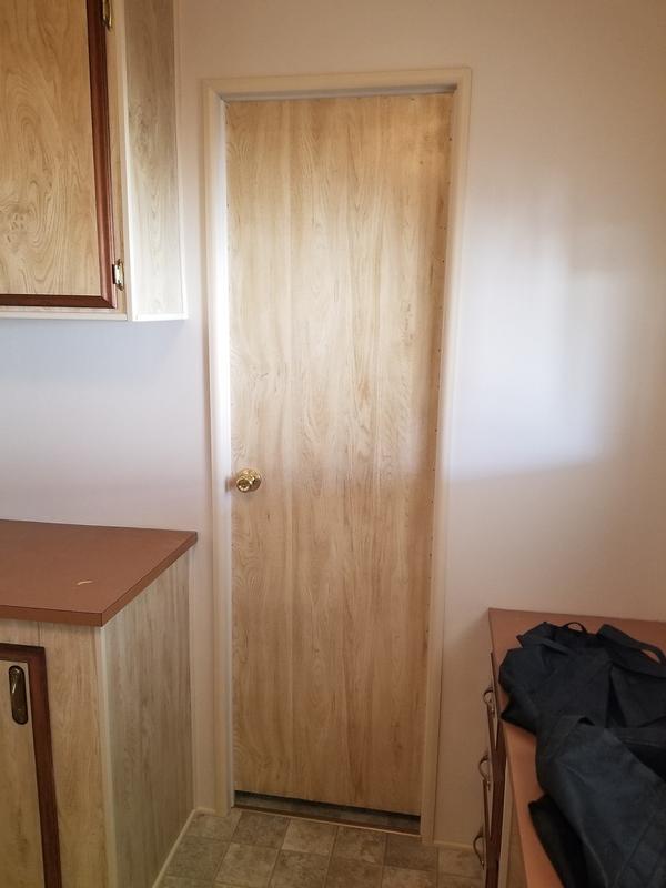 TRIMFINITY 13/32-in x 1-1/4-in x 7-ft Finished Polystyrene Stop in the ...