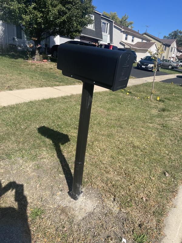 Architectural Mailboxes Ground Mount Black Plastic Standard Mailbox ...