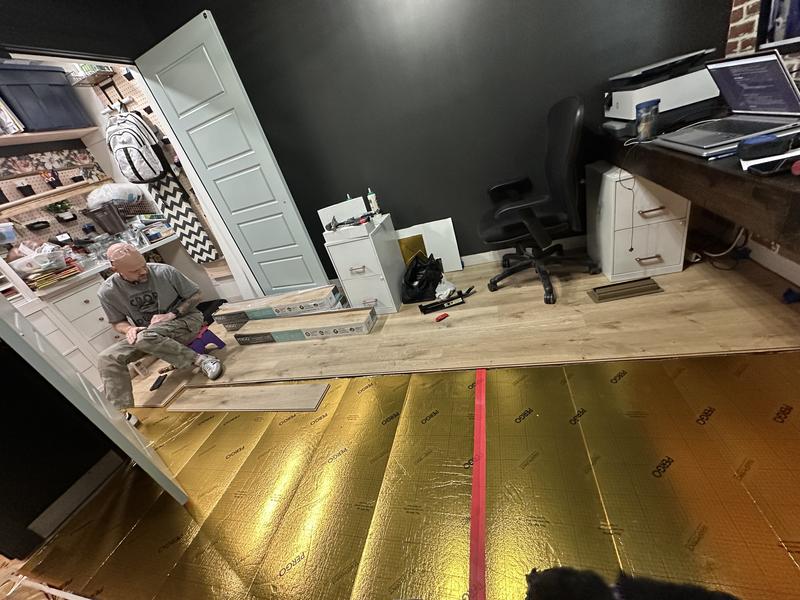 Pergo GOLD 4-ft W x 25-ft L x 3-mm T Premium Foam Moisture Resistant ...