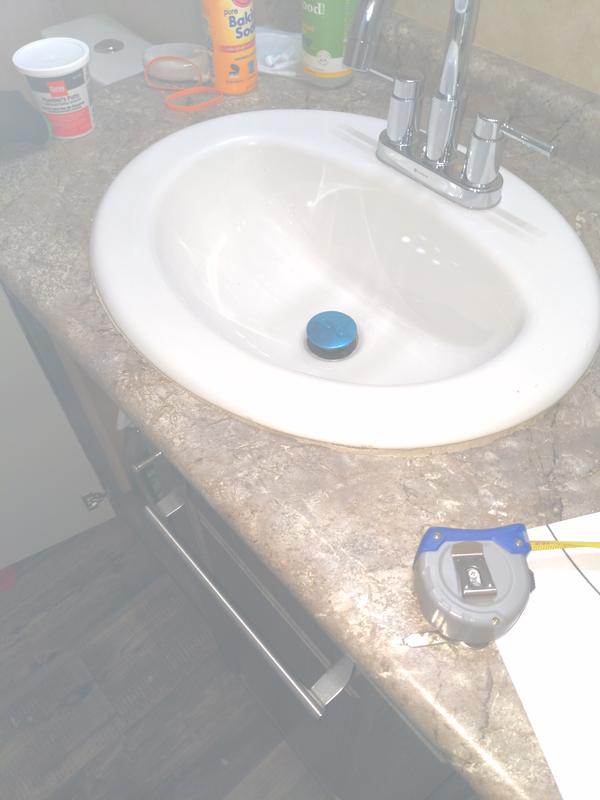 allen + roth White Undermount Oval Bathroom Sink (19.2-in x 16.3-in) in ...