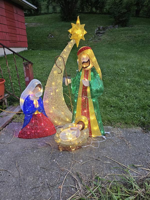 Outdoor Yard Nativity Scene Believe Holy Family Outdoor Nativity Set ...