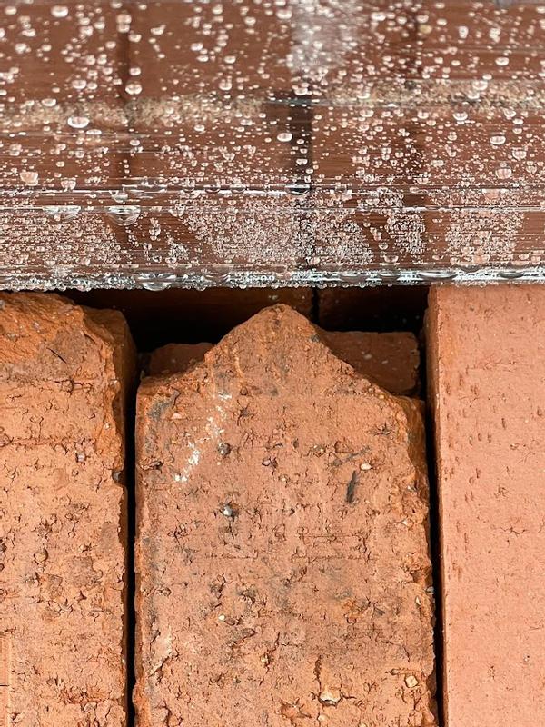 8.0-in x 4.0-in Red Clay Cored Brick in the Brick & Fire Brick ...
