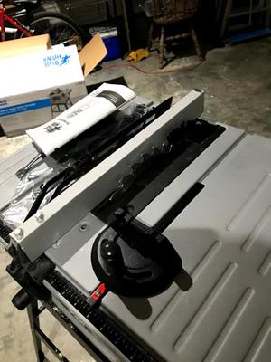 Blue Hawk Table Saw 10-in 15-Amp 120-Volt Corded Benchtop Table Saw ...