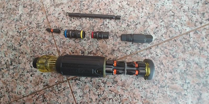 Klein Tools KNECT 17-in-1 Impact-Rated Hybrid Screwdriver / Nut Driver ...