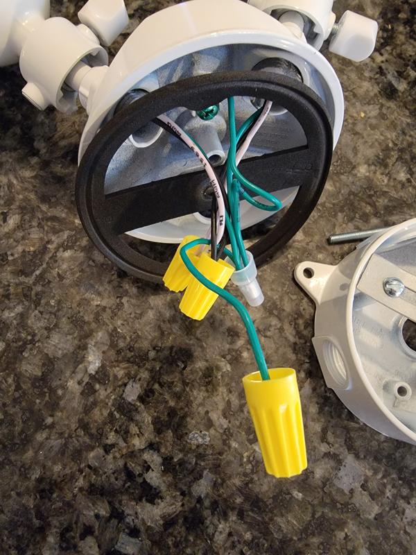 Hubbell Bell 250-Watt EQ LED White 2-Head Switch-Controlled Flood Light ...