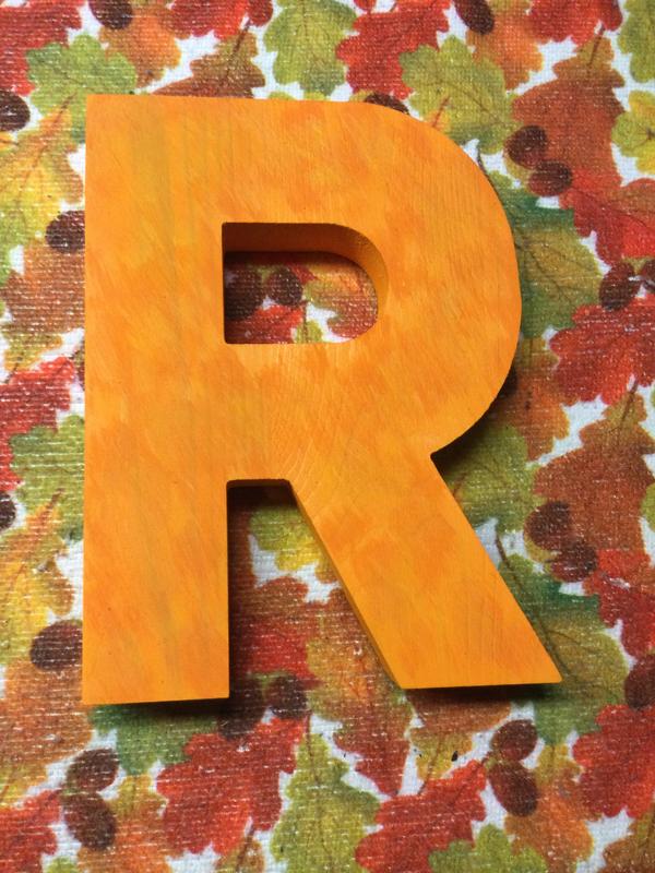 Hampton Art Wooden Letter T - 8-in Chunky Pine Wood - Ready to Decorate ...