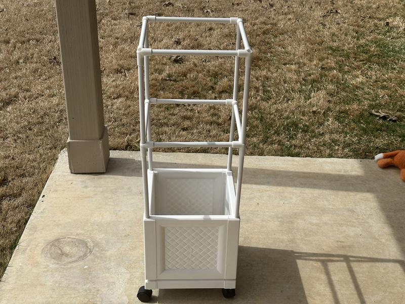 EMSCO GROUP PATIO PICKER 10.75-in W x 44-in H White Resin Garden ...