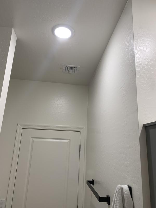 HGTV HOME by Sherwin-Williams Spec Right Eggshell Ultra White Tintable ...