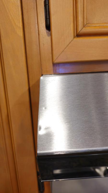 Frigidaire 36-in Convertible 330-CFM Stainless Steel Under Cabinet ...