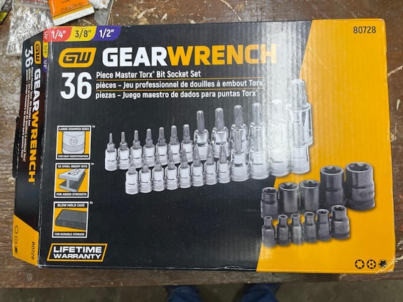 GEARWRENCH 36-Piece Set Drive Set Tamper-proof Torx Bit Driver Socket ...