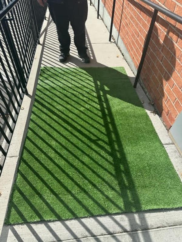 Ottomanson Fake Grass Turf Rug For Lawn Landscape Patio 8-ft x 10-ft ...